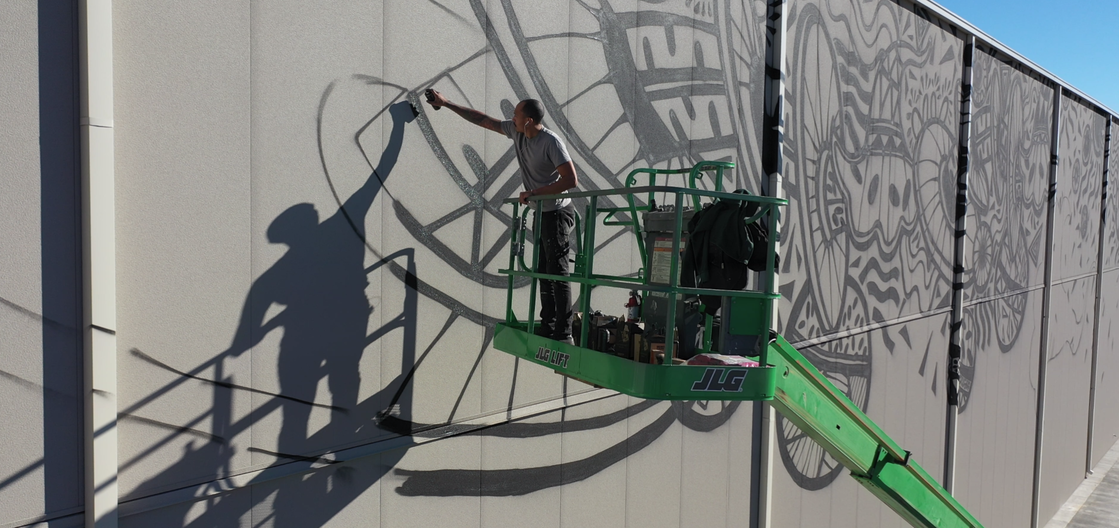 Movie studio south of Atlanta now sports Georgia's largest street-art ...
