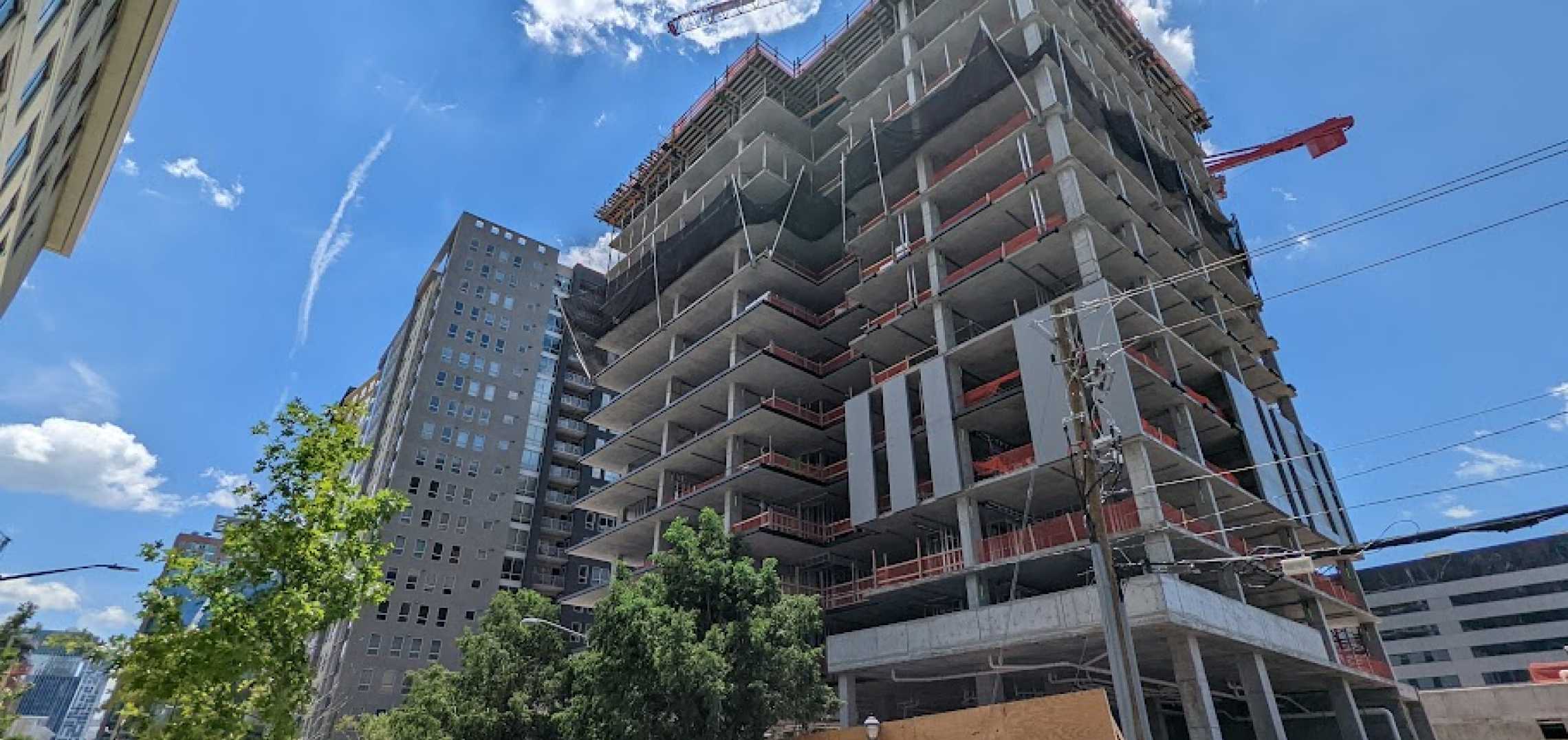 Hub Atlanta project is quickly stacking up over Spring Street ...