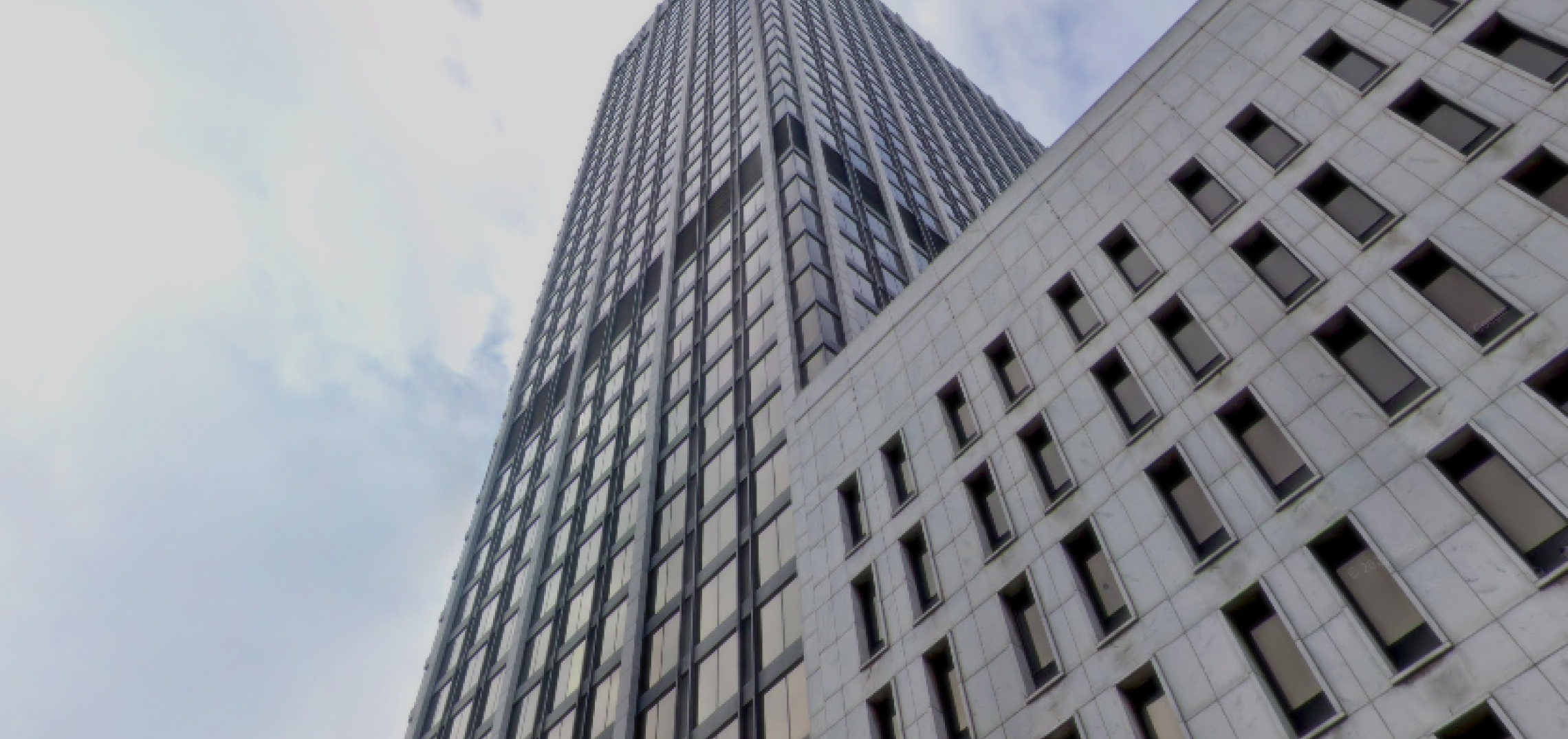 City seals deal to convert 41-story tower to mixed-income housing ...