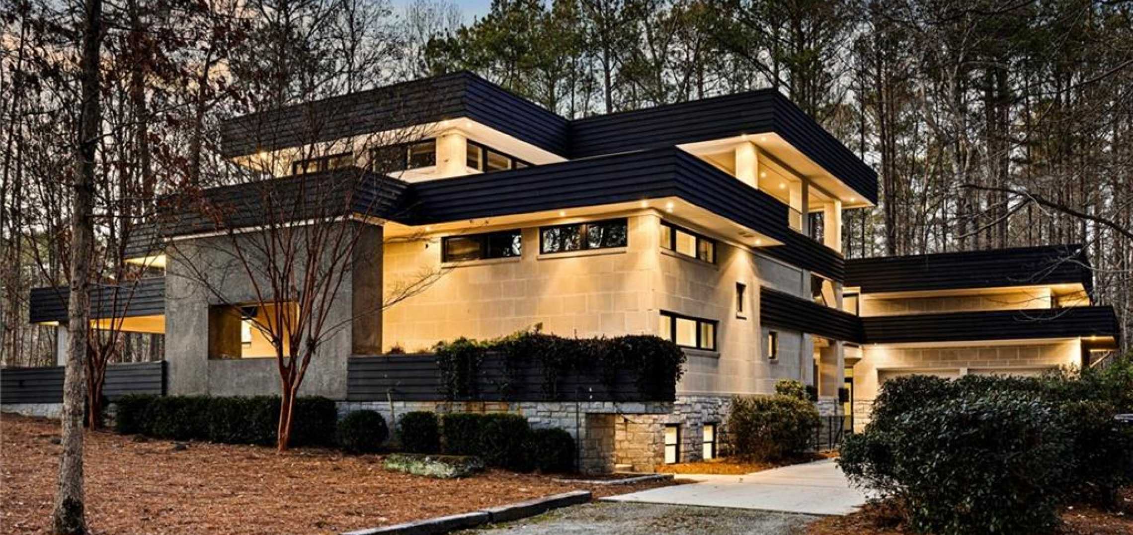Outside Atlanta, 'Walking Dead' star's sweet modern estate for sale ...
