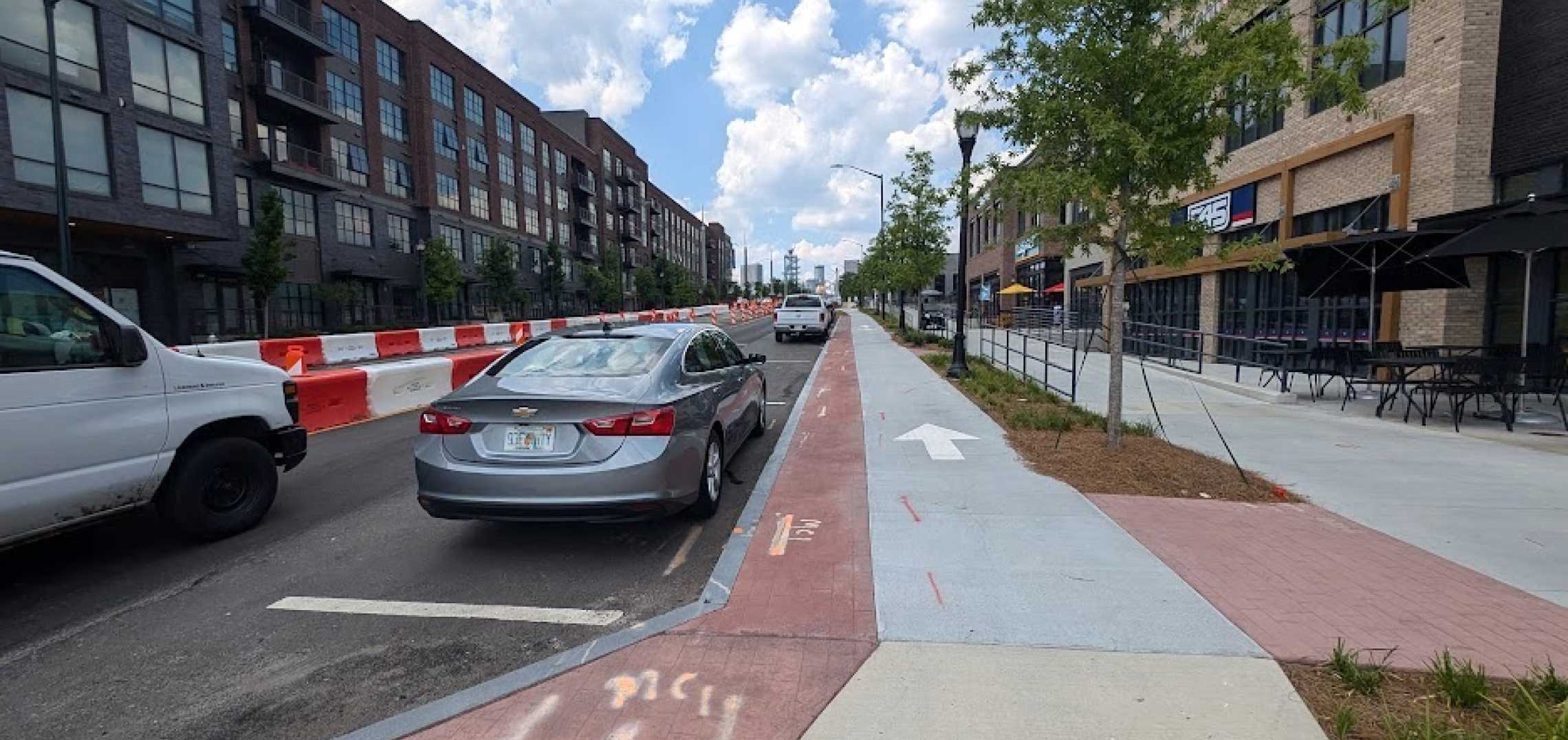 Photos: Atlanta's first rapid bus line, fresh bike lanes make progress ...